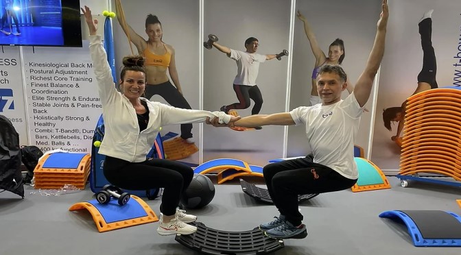 Optimizing Posture in Pairs with T-BOW® Based on YOGA T-Bow ...